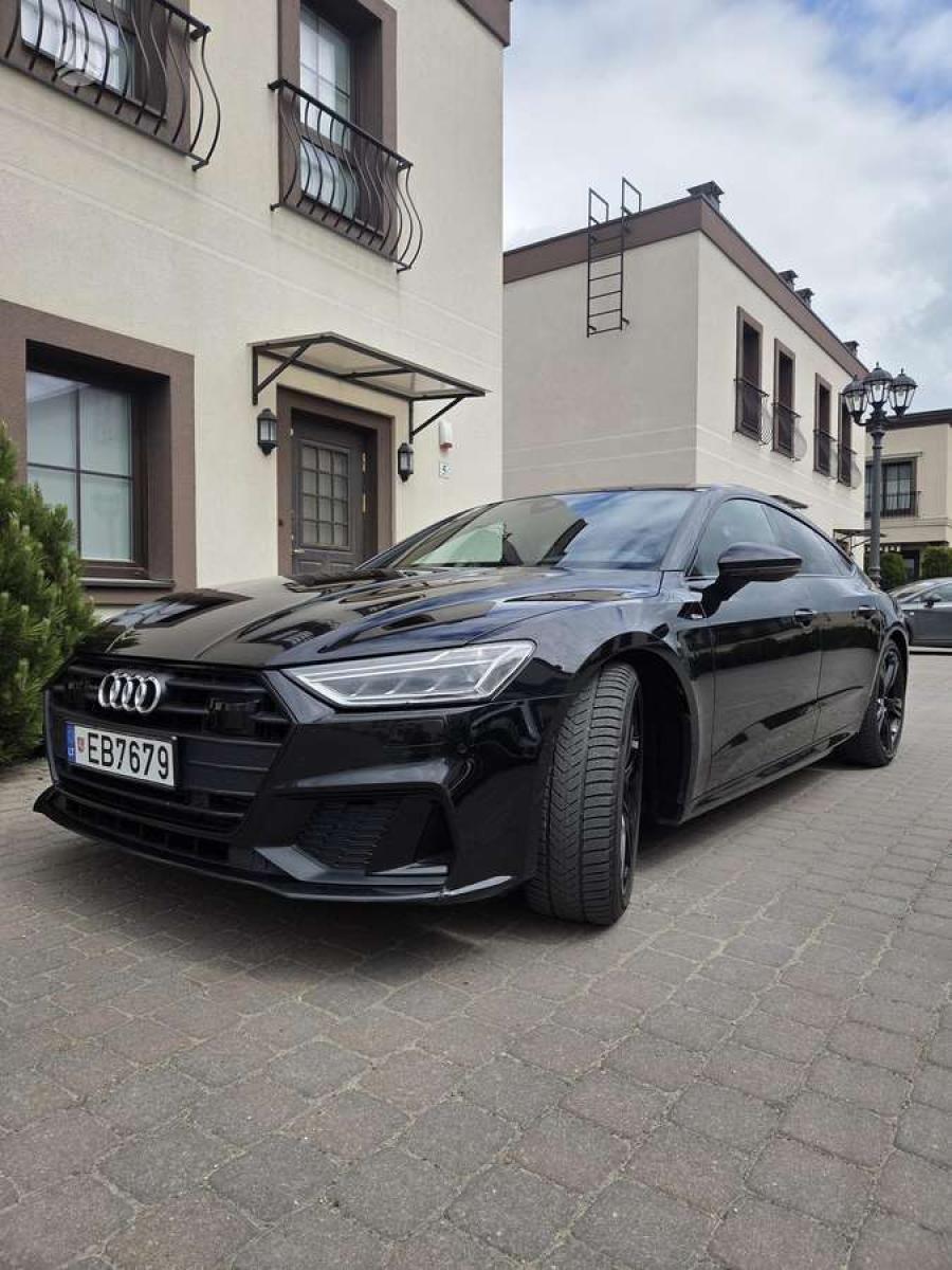 Melns Audi A7 Sportback 2021 Kauņa, ar dzinēja tilpumu 2.00 L un nobraukumu 167 tūkst. km par 39900 €, foto 1 vietnē AUTOMOTO.COM.LV