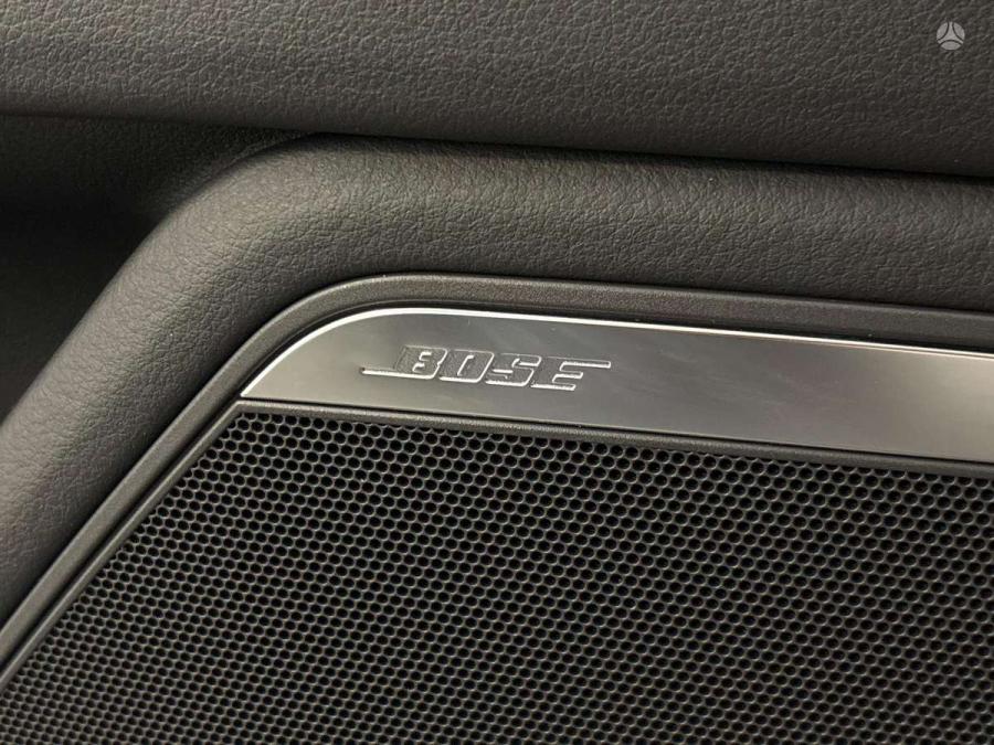 Blue Audi A7 Sportback 2015 in Marijampole, with an engine capacity of 2.97 L and mileage of 250 thousand km for 19999 €, photo 17 on AUTOMOTO.COM.LV