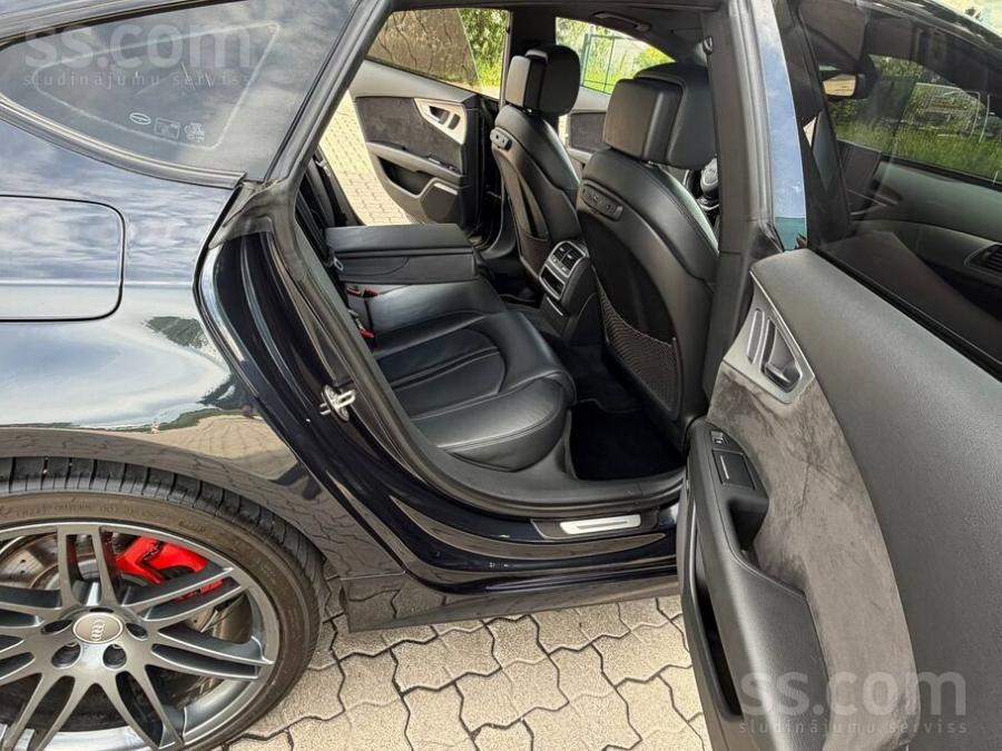 Zils Audi A7 Sportback 2016 Rīga, ar dzinēja tilpumu 3.00 L un nobraukumu 0 tūkst. km par 17900 €, foto 24 vietnē AUTOMOTO.COM.LV