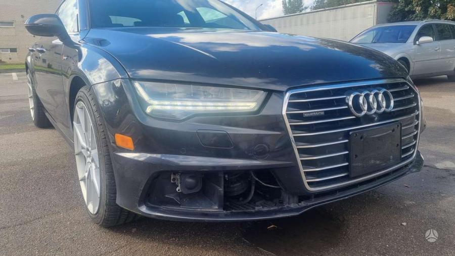 Blue Audi A7 Sportback 2016 in Siauliai, with an engine capacity of 3.00 L and mileage of 207 thousand km for 9250 €, photo 17 on AUTOMOTO.COM.LV