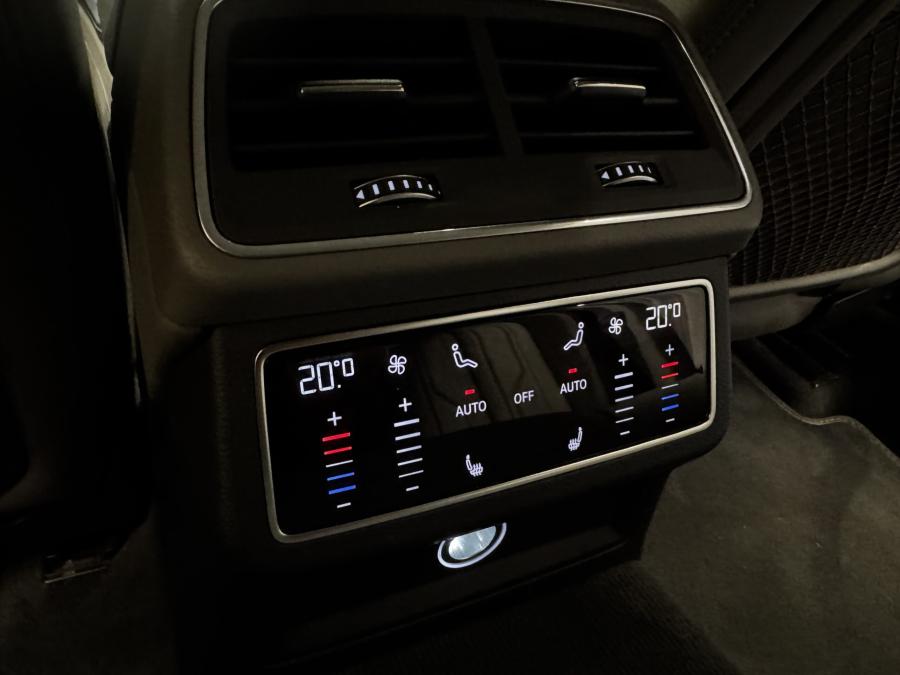 Zils Audi A7 Sportback 2020 Rīga, ar dzinēja tilpumu 2.00 L un nobraukumu 132 tūkst. km par 36900 €, foto 22 vietnē AUTOMOTO.COM.LV