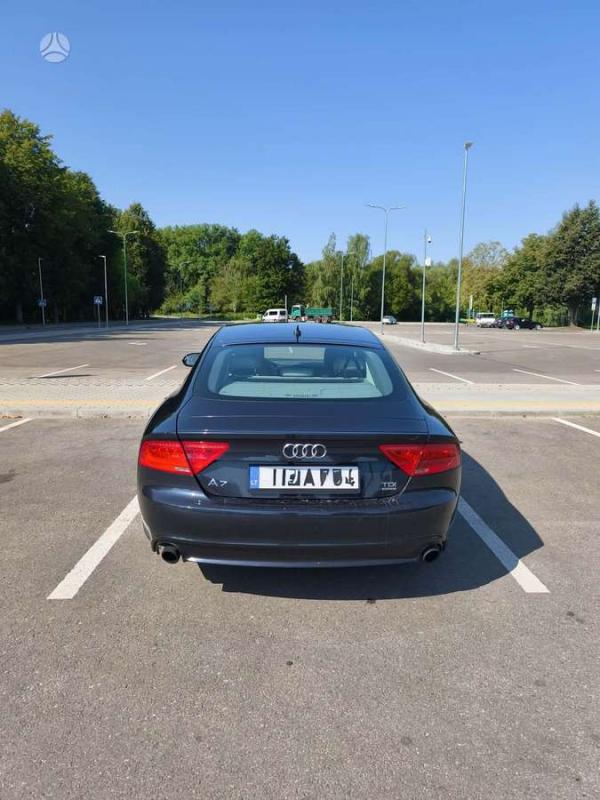 Audi A7 Sportback 2012 Ukmergė vietnē Zils Audi A7 Sportback 2012 Ukmergė, ar dzinēja tilpumu 2.97 L un nobraukumu 325 tūkst. km par 9000 €, foto 5 vietnē AUTOMOTO.COM.LV