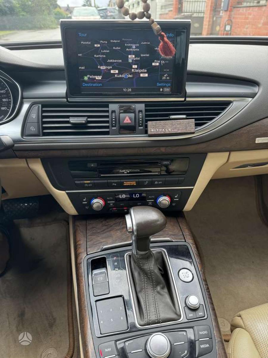 Zils Audi A7 Sportback 2014 Klaipėda, ar dzinēja tilpumu 3.00 L un nobraukumu 214 tūkst. km par 7700 €, foto 12 vietnē AUTOMOTO.COM.LV