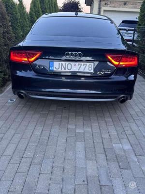 Blue Audi A7 Sportback 2017 in Vilnius, with an engine capacity of 3.00 L and mileage of 191 thousand km for 16000 €, photo 5 on AUTOMOTO.COM.LV
