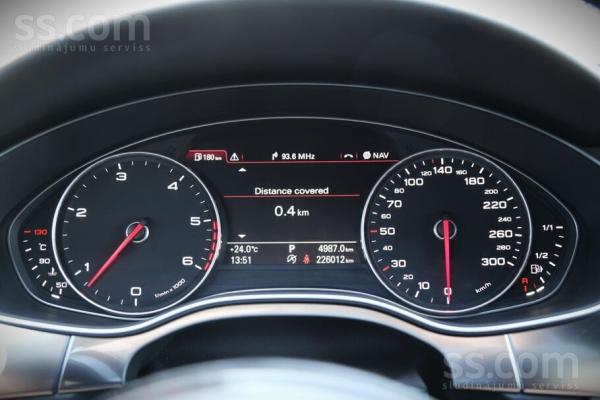 Brown Audi A7 Sportback 2012 in Riga, with an engine capacity of 3.00 L and mileage of 226 thousand km for 12995 €, photo 7 on AUTOMOTO.COM.LV