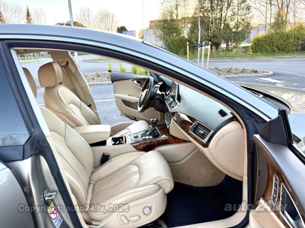 Brūns Audi A7 Sportback 2011 Tallina, ar dzinēja tilpumu 3.00 L un nobraukumu 321 tūkst. km par 8900 €, foto 10 vietnē AUTOMOTO.COM.LV