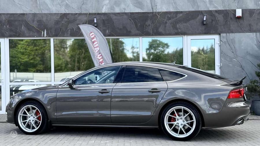 Brown Audi A7 Sportback 2011 in Radviliskis, with an engine capacity of 3.00 L and mileage of 270 thousand km for 11250 €, photo 10 on AUTOMOTO.COM.LV