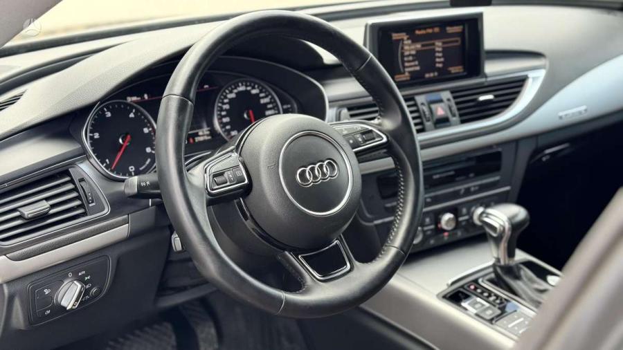 Brown Audi A7 Sportback 2011 in Radviliskis, with an engine capacity of 3.00 L and mileage of 270 thousand km for 11250 €, photo 19 on AUTOMOTO.COM.LV