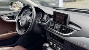 Brown Audi A7 Sportback 2011 in Radviliskis, with an engine capacity of 3.00 L and mileage of 270 thousand km for 11250 €, photo 20 on AUTOMOTO.COM.LV