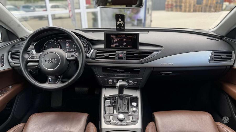 Brown Audi A7 Sportback 2011 in Radviliskis, with an engine capacity of 3.00 L and mileage of 270 thousand km for 11250 €, photo 21 on AUTOMOTO.COM.LV