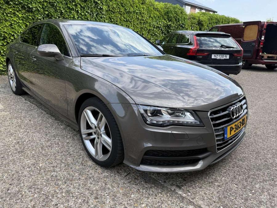Brown Audi A7 Sportback 2013 in Kazlu Ruda, with an engine capacity of 2.97 L and mileage of 245 thousand km for 9999 €, photo 1 on AUTOMOTO.COM.LV