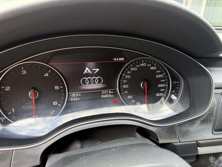 Brown Audi A7 Sportback 2013 in Kazlu Ruda, with an engine capacity of 2.97 L and mileage of 245 thousand km for 9999 €, photo 16 on AUTOMOTO.COM.LV