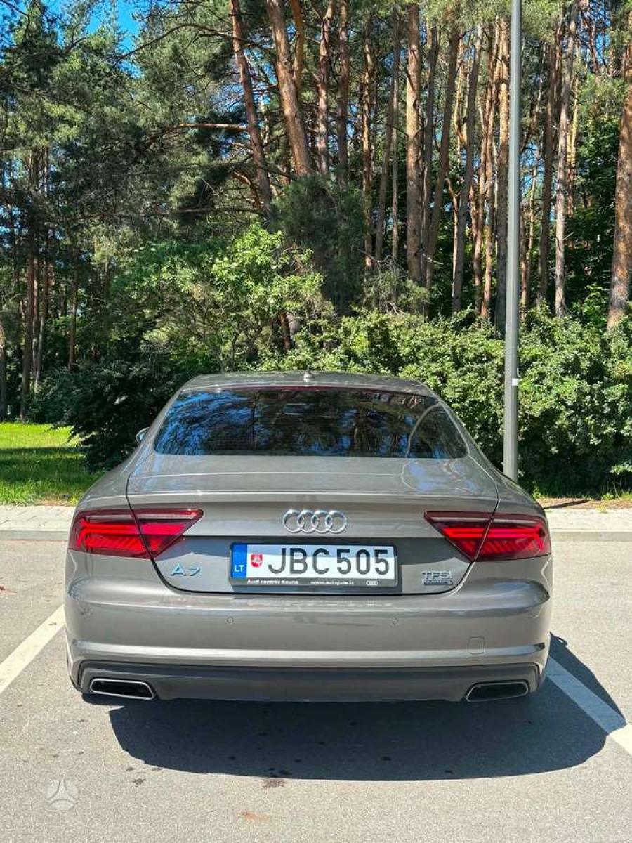 Brown Audi A7 Sportback 2015 in Kaunas, with an engine capacity of 1.98 L and mileage of 223 thousand km for 15300 €, photo 3 on AUTOMOTO.COM.LV