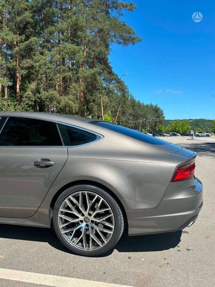 Brown Audi A7 Sportback 2015 in Kaunas, with an engine capacity of 1.98 L and mileage of 223 thousand km for 15300 €, photo 5 on AUTOMOTO.COM.LV