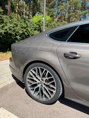 Brown Audi A7 Sportback 2015 in Kaunas, with an engine capacity of 1.98 L and mileage of 223 thousand km for 15300 €, photo 6 on AUTOMOTO.COM.LV
