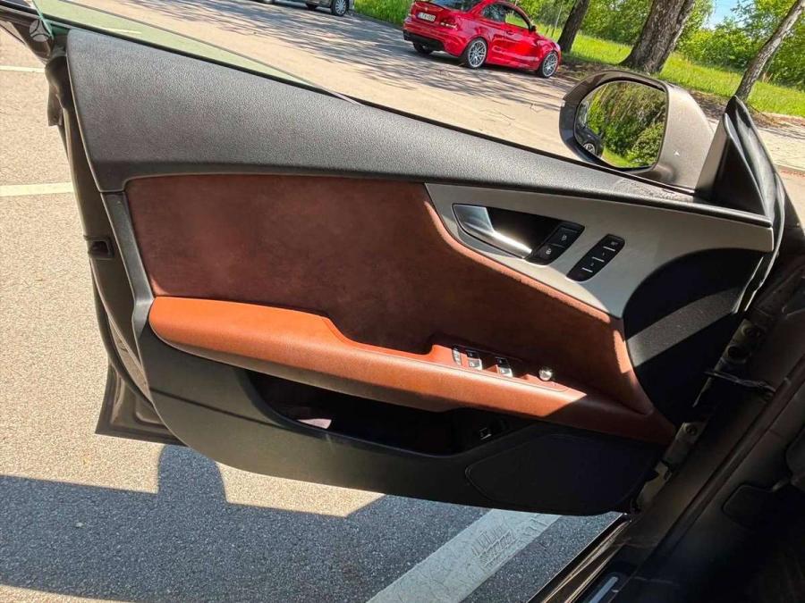 Brown Audi A7 Sportback 2015 in Kaunas, with an engine capacity of 1.98 L and mileage of 223 thousand km for 15300 €, photo 18 on AUTOMOTO.COM.LV