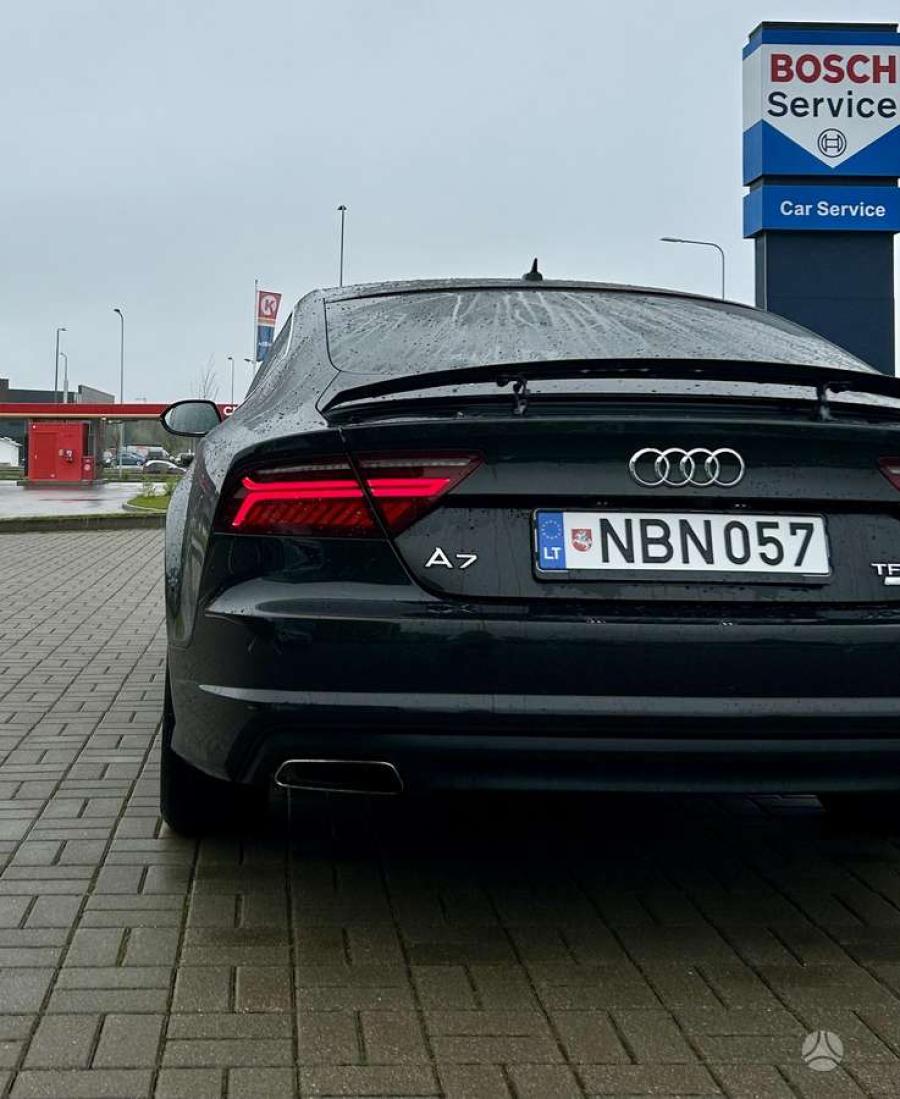 Brown Audi A7 Sportback 2017 in Trakai, with an engine capacity of 1.80 L and mileage of 194 thousand km for 17500 €, photo 1 on AUTOMOTO.COM.LV