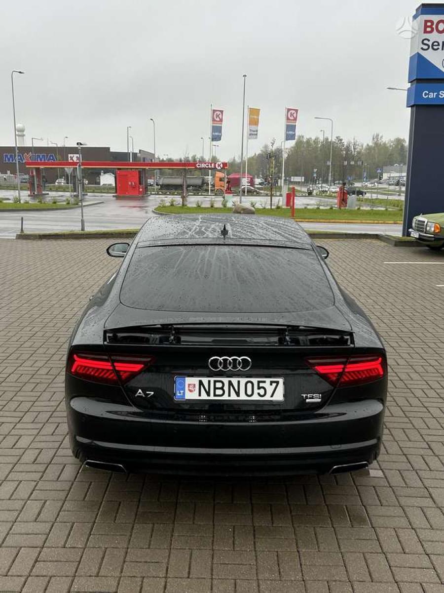 Brown Audi A7 Sportback 2017 in Trakai, with an engine capacity of 1.80 L and mileage of 194 thousand km for 17500 €, photo 9 on AUTOMOTO.COM.LV