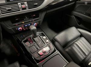 Brown Audi A7 Sportback 2017 in Trakai, with an engine capacity of 1.80 L and mileage of 194 thousand km for 17500 €, photo 19 on AUTOMOTO.COM.LV