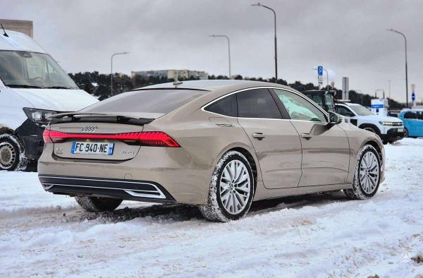 Brūns Audi A7 Sportback 2019 Viļņa, ar dzinēja tilpumu 1.97 L un nobraukumu 280 tūkst. km par 22600 €, foto 5 vietnē AUTOMOTO.COM.LV