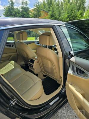 Brown Audi A7 Sportback 2012 in Jelgava, with an engine capacity of 3.00 L and mileage of 329 thousand km for 11200 €, photo 12 on AUTOMOTO.COM.LV