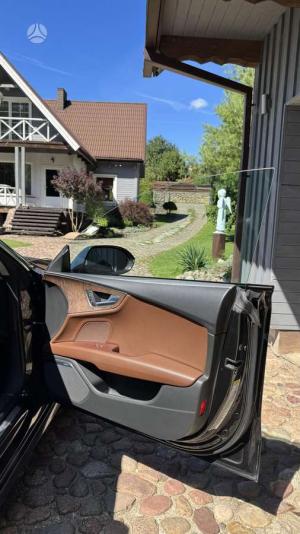 Brown Audi A7 Sportback 2012 in Varena, with an engine capacity of 3.00 L and mileage of 227 thousand km for 10000 €, photo 12 on AUTOMOTO.COM.LV