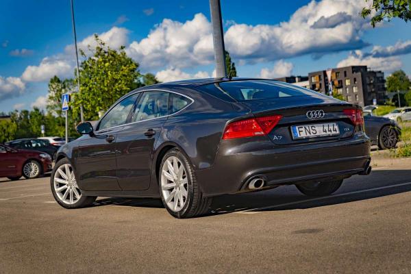 Audi A7 Sportback 2011 Viļņa, ar dzinēja tilpumu 2.97 L un nobraukumu 307 tūkst. km par 9200 €, foto 5 vietnē AUTOMOTO.COM.LV
