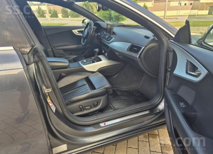 Pelēks Audi A7 Sportback 2010 Rīga, ar dzinēja tilpumu 3.00 L un nobraukumu 216 tūkst. km par 11800 €, foto 13 vietnē AUTOMOTO.COM.LV
