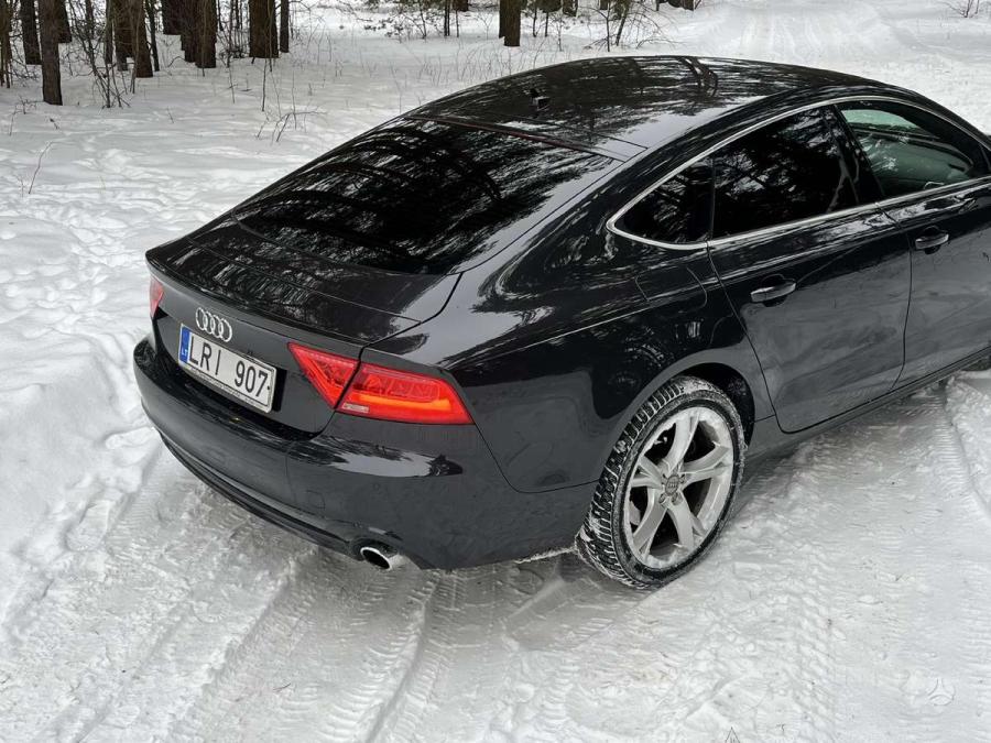 Grey Audi A7 Sportback 2011 in Utena, with an engine capacity of 2.97 L and mileage of 340 thousand km for 10600 €, photo 18 on AUTOMOTO.COM.LV