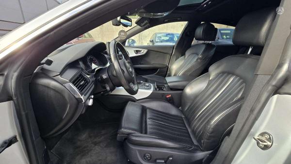 Pelēks Audi A7 Sportback 2011 Kauņa, ar dzinēja tilpumu 3.00 L un nobraukumu 258 tūkst. km par 11500 €, foto 9 vietnē AUTOMOTO.COM.LV