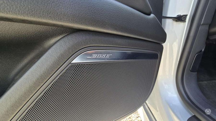 Grey Audi A7 Sportback 2011 in Kaunas, with an engine capacity of 3.00 L and mileage of 258 thousand km for 11500 €, photo 19 on AUTOMOTO.COM.LV