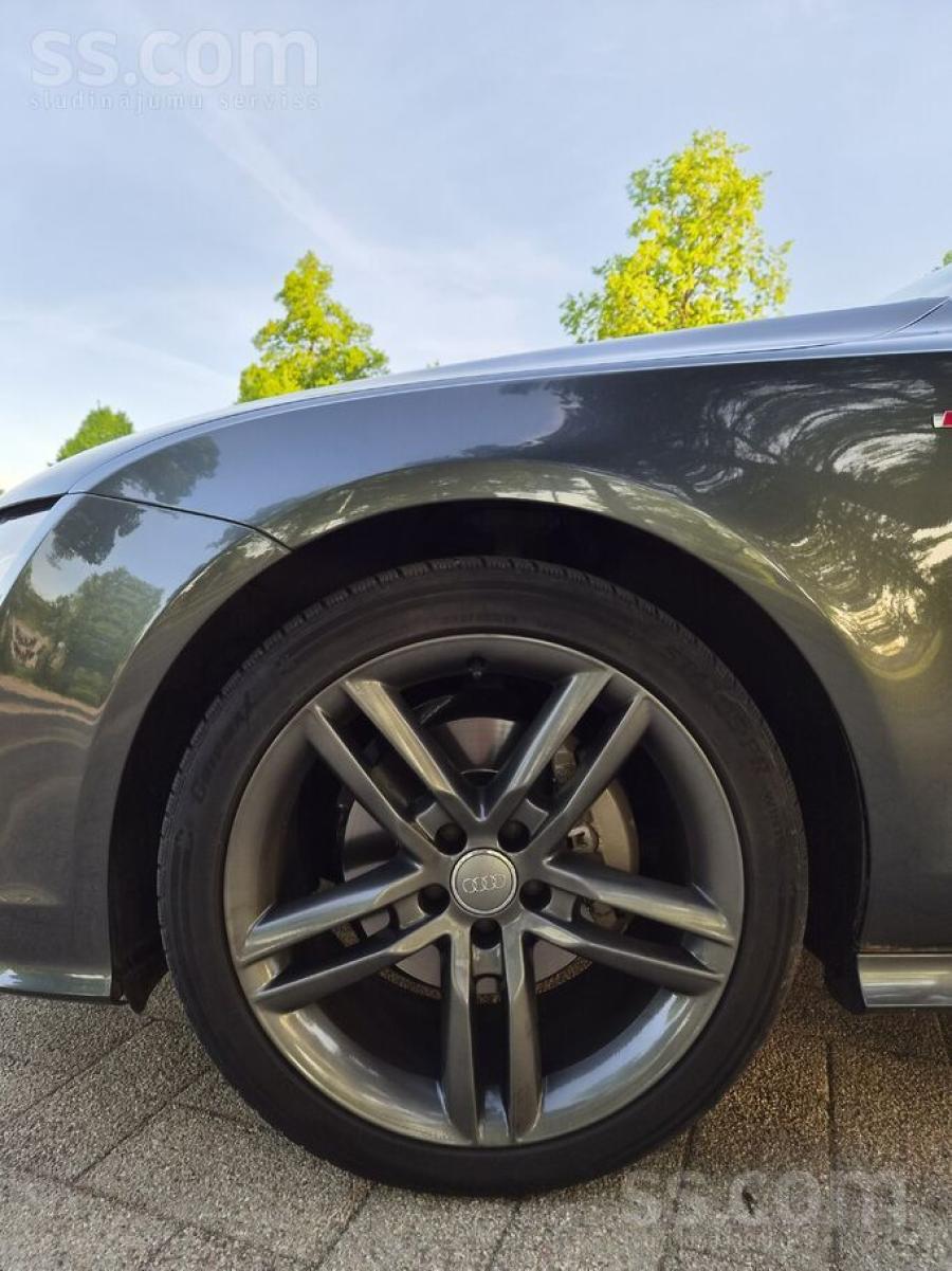 Pelēks Audi A7 Sportback 2012 Rīga, ar dzinēja tilpumu 2.80 L un nobraukumu 174 tūkst. km par 15750 €, foto 9 vietnē AUTOMOTO.COM.LV