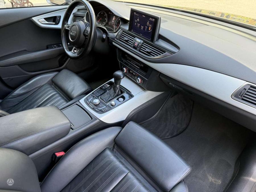 Grey Audi A7 Sportback 2013 in Kazlu Ruda, with an engine capacity of 2.97 L and mileage of 245 thousand km for 11000 €, photo 17 on AUTOMOTO.COM.LV