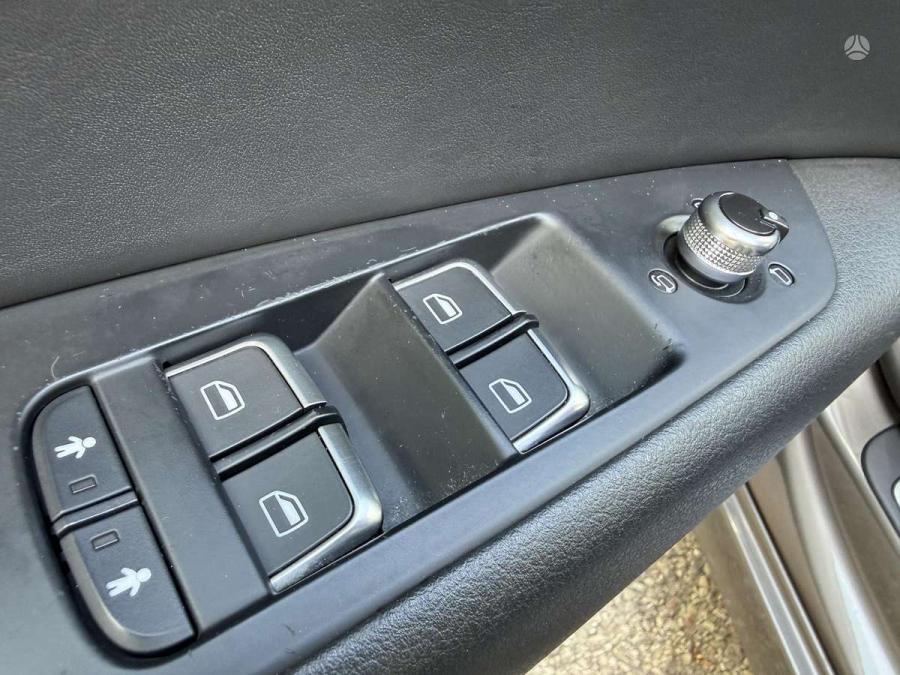 Grey Audi A7 Sportback 2013 in Kazlu Ruda, with an engine capacity of 2.97 L and mileage of 245 thousand km for 11000 €, photo 26 on AUTOMOTO.COM.LV