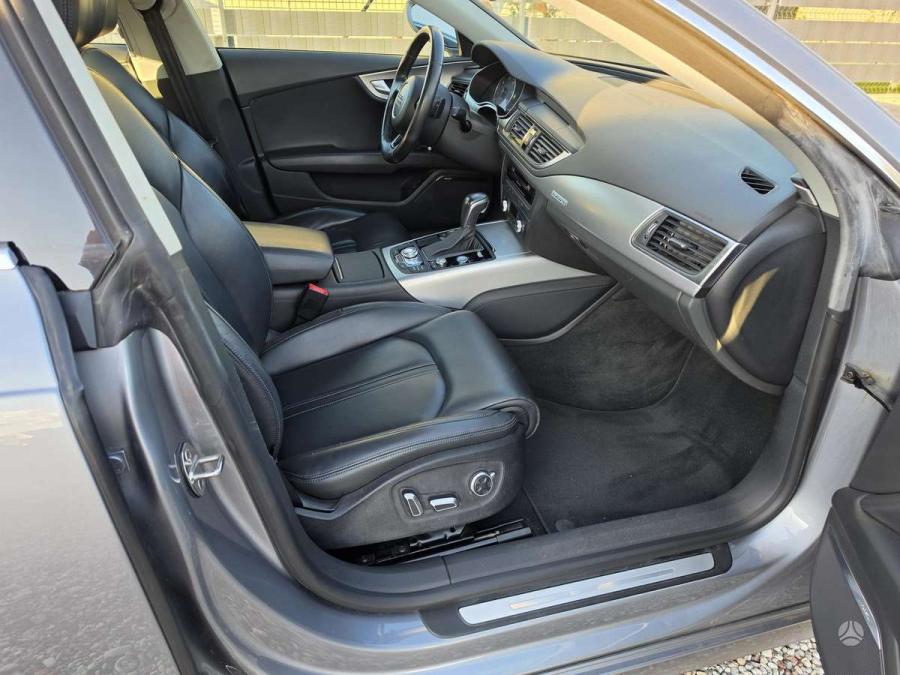 Pelēks Audi A7 Sportback 2014 Tauragė, ar dzinēja tilpumu 3.00 L un nobraukumu 264 tūkst. km par 9600 €, foto 15 vietnē AUTOMOTO.COM.LV