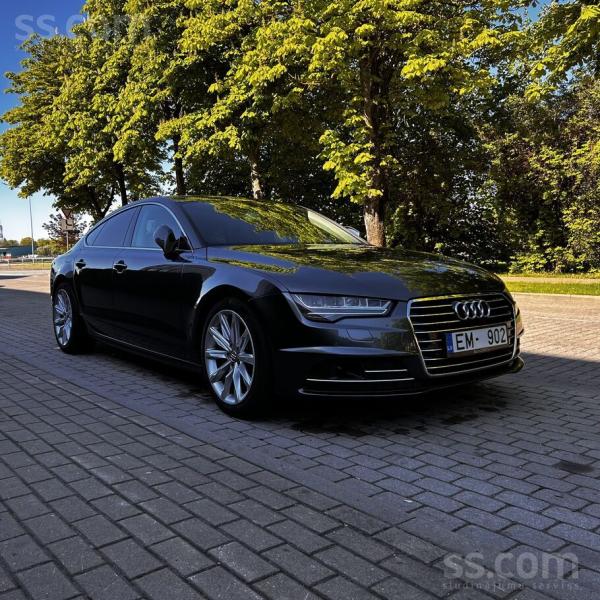 Grey Audi A7 Sportback 2015 in Ventspils, with an engine capacity of 3.00 L and mileage of 300 thousand km for 16500 €, photo 4 on AUTOMOTO.COM.LV