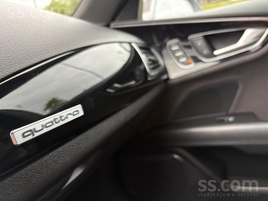 Pelēks Audi A7 Sportback 2016 Ogre, ar dzinēja tilpumu 3.00 L un nobraukumu 268 tūkst. km par 16500 €, foto 24 vietnē AUTOMOTO.COM.LV