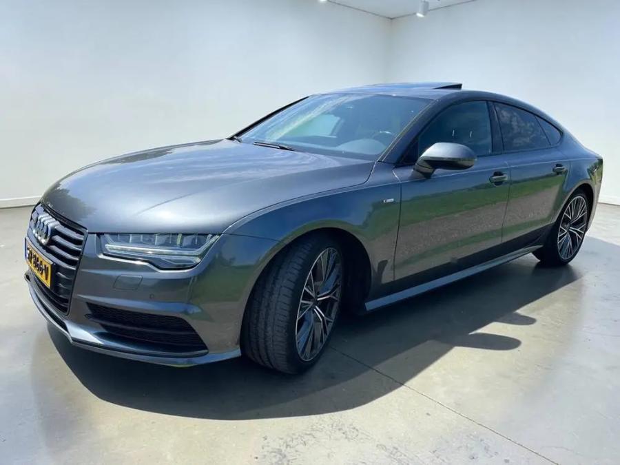 Grey Audi A7 Sportback 2016 in Jurmala, with an engine capacity of 2.00 L and mileage of 218 thousand km for 18950 €, photo 4 on AUTOMOTO.COM.LV