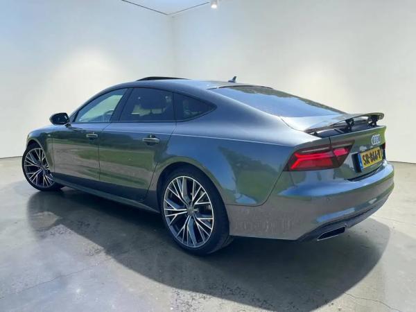 Pelēks Audi A7 Sportback 2016 Jūrmala, ar dzinēja tilpumu 2.00 L un nobraukumu 218 tūkst. km par 18950 €, foto 7 vietnē AUTOMOTO.COM.LV