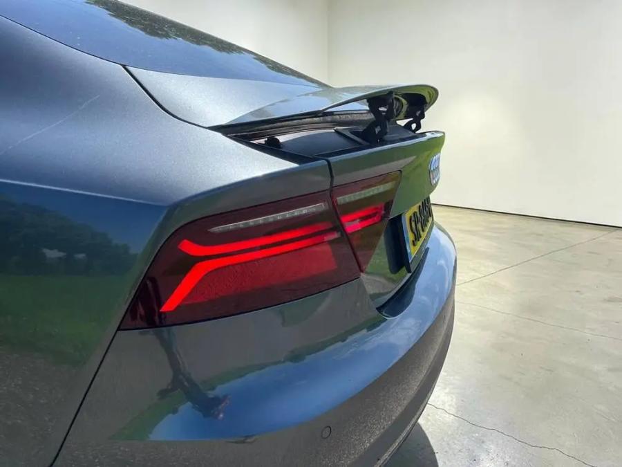Grey Audi A7 Sportback 2016 in Jurmala, with an engine capacity of 2.00 L and mileage of 218 thousand km for 18950 €, photo 9 on AUTOMOTO.COM.LV