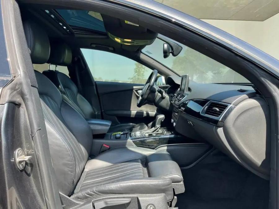 Grey Audi A7 Sportback 2016 in Jurmala, with an engine capacity of 2.00 L and mileage of 218 thousand km for 18950 €, photo 13 on AUTOMOTO.COM.LV