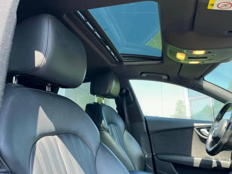 Grey Audi A7 Sportback 2016 in Jurmala, with an engine capacity of 2.00 L and mileage of 218 thousand km for 18950 €, photo 14 on AUTOMOTO.COM.LV