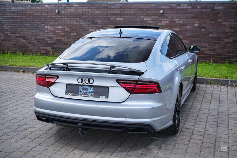 Grey Audi A7 Sportback 2016 in Marijampole, with an engine capacity of 2.97 L and mileage of 199 thousand km for 24950 €, photo 14 on AUTOMOTO.COM.LV