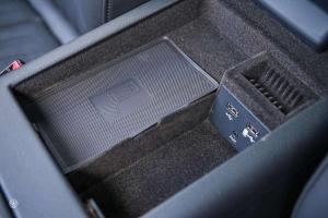 Grey Audi A7 Sportback 2016 in Marijampole, with an engine capacity of 2.97 L and mileage of 199 thousand km for 24950 €, photo 26 on AUTOMOTO.COM.LV