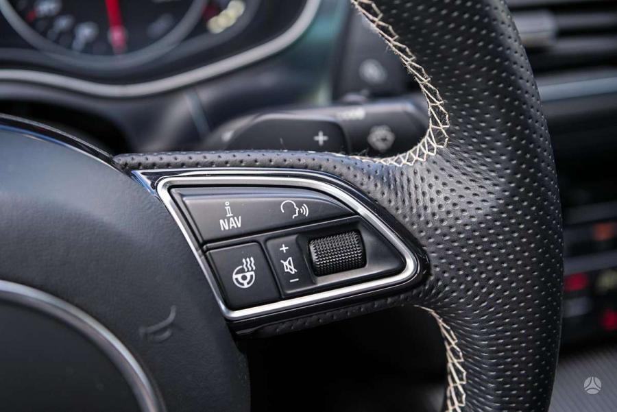 Grey Audi A7 Sportback 2016 in Marijampole, with an engine capacity of 2.97 L and mileage of 199 thousand km for 24950 €, photo 38 on AUTOMOTO.COM.LV