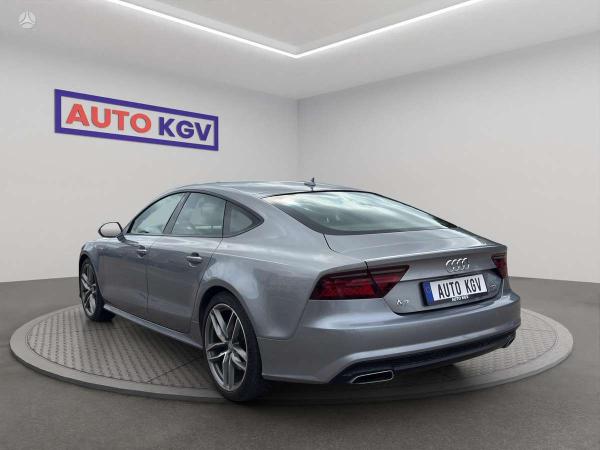 Grey Audi A7 Sportback 2016 in Klaipeda, with an engine capacity of 3.00 L and mileage of 214 thousand km for 21999 €, photo 4 on AUTOMOTO.COM.LV