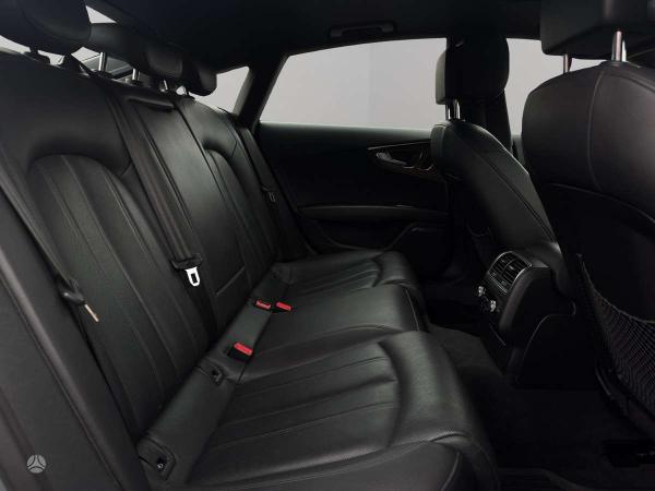 Grey Audi A7 Sportback 2016 in Klaipeda, with an engine capacity of 3.00 L and mileage of 214 thousand km for 21999 €, photo 11 on AUTOMOTO.COM.LV