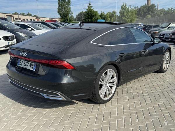 Grey Audi A7 Sportback 2018 in Taurage, with an engine capacity of 3.00 L and mileage of 119 thousand km for 22500 €, photo 4 on AUTOMOTO.COM.LV