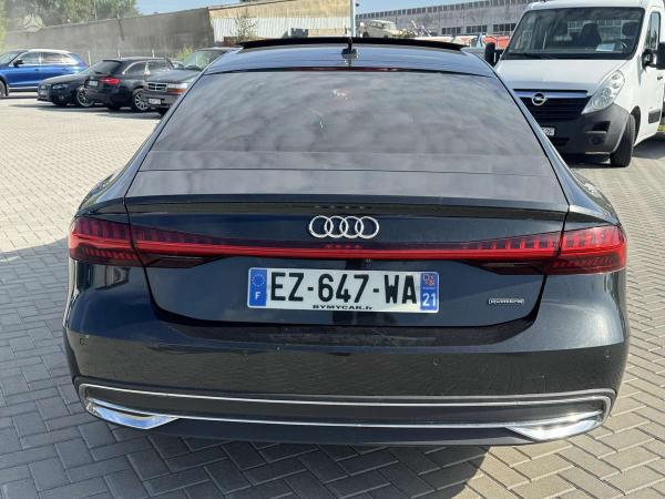 Grey Audi A7 Sportback 2018 in Taurage, with an engine capacity of 3.00 L and mileage of 119 thousand km for 22500 €, photo 5 on AUTOMOTO.COM.LV