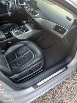 Pelēks Audi A7 Sportback 2010 Alīta, ar dzinēja tilpumu 3.00 L un nobraukumu 340 tūkst. km par 11000 €, foto 17 vietnē AUTOMOTO.COM.LV